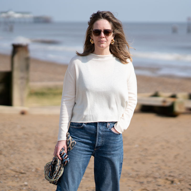 COLLEN & CLARE Egg Lightweight Merino/Cashmere Mix Crop Knit in Ivory ...